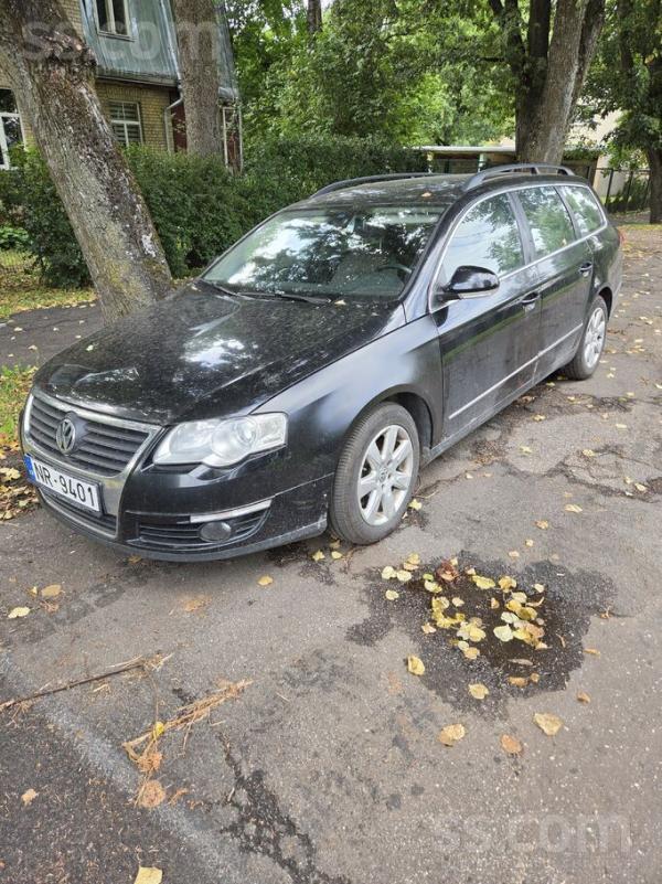 Melns Volkswagen Passat B6 2009 Rīga, ar dzinēja tilpumu 2.00 L un nobraukumu 265 tūkst. km par 950 €, foto 3 vietnē AUTOMOTO.COM.LV