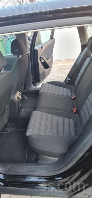 Black Volkswagen Passat B6 2010 in Riga, with an engine capacity of 2.00 L and mileage of 253 thousand km for 2750 €, photo 15 on AUTOMOTO.COM.LV