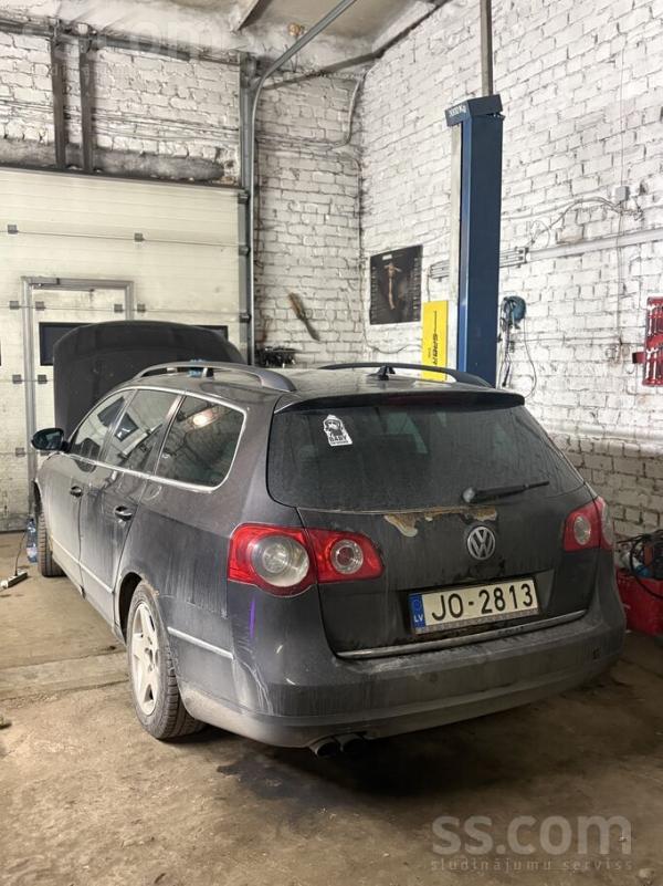 Melns Volkswagen Passat B6 2010 Kuldīga, ar dzinēja tilpumu 2.00 L un nobraukumu 0 tūkst. km par 900 €, foto 2 vietnē AUTOMOTO.COM.LV