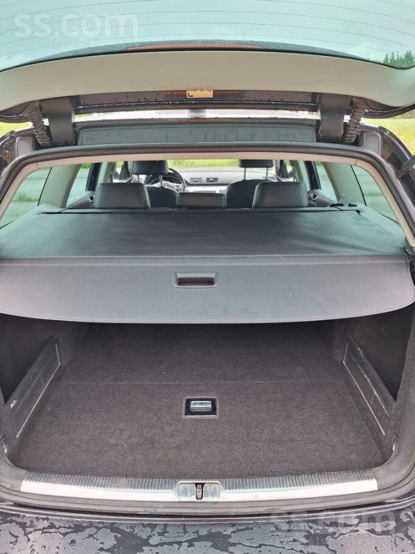 Black Volkswagen Passat B6 2010 in Valmiera, with an engine capacity of 2.00 L and mileage of 0 thousand km for 2299 €, photo 6 on AUTOMOTO.COM.LV