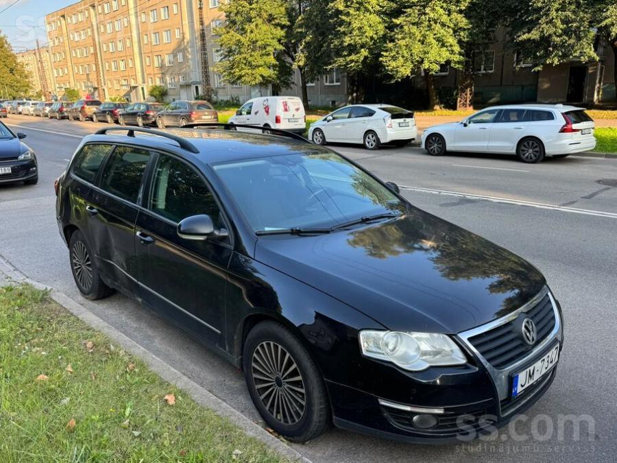 Melns Volkswagen Passat B6 2010 Rīga, ar dzinēja tilpumu 2.00 L un nobraukumu 380 tūkst. km par 998 €, foto 1 vietnē AUTOMOTO.COM.LV
