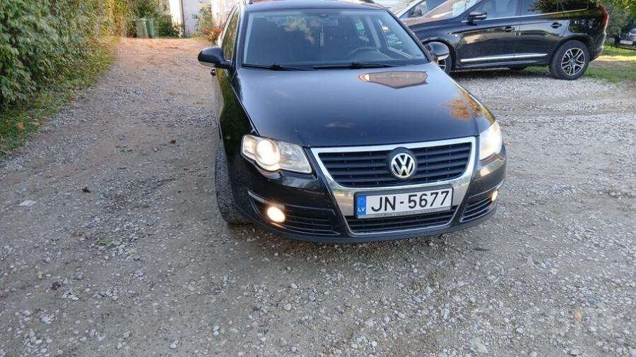 Melns Volkswagen Passat B6 2010 Tukums, ar dzinēja tilpumu 1.60 L un nobraukumu 413 tūkst. km par 1400 €, foto 1 vietnē AUTOMOTO.COM.LV