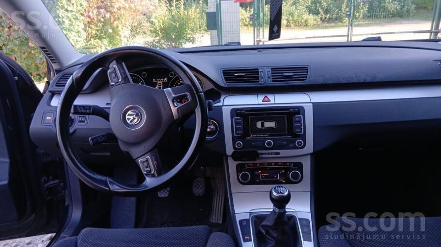 Melns Volkswagen Passat B6 2010 Tukums, ar dzinēja tilpumu 1.60 L un nobraukumu 413 tūkst. km par 1400 €, foto 11 vietnē AUTOMOTO.COM.LV