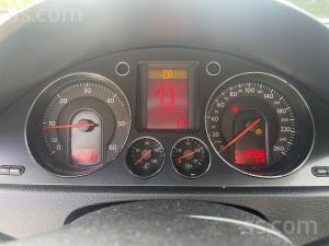 Zils Volkswagen Passat B6 2005 Rīga, ar dzinēja tilpumu 2.00 L un nobraukumu 424 tūkst. km par 700 €, foto 7 vietnē AUTOMOTO.COM.LV