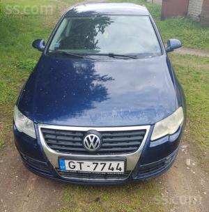 Zils Volkswagen Passat B6 2006 Daugavpils, ar dzinēja tilpumu 1.90 L un nobraukumu 254 tūkst. km par 1500 €, foto 1 vietnē AUTOMOTO.COM.LV
