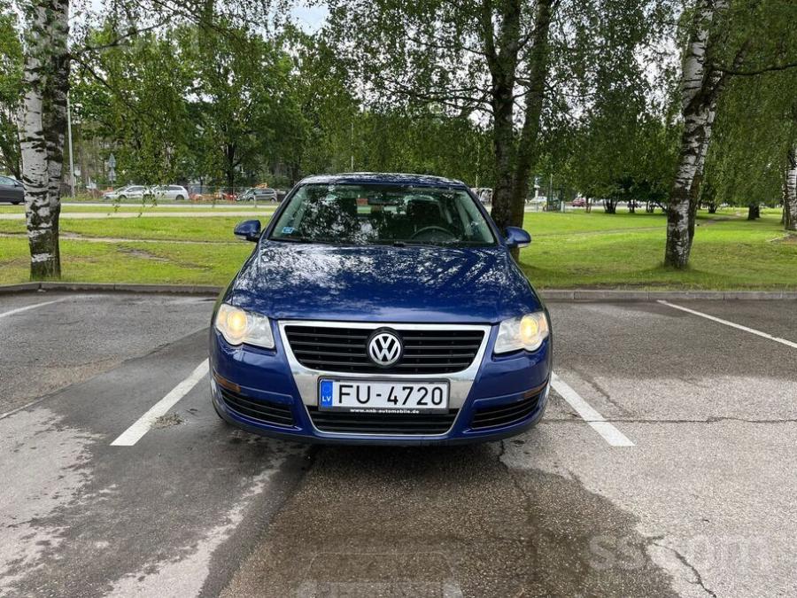 Blue Volkswagen Passat B6 2006 in Riga, with an engine capacity of 2.00 L and mileage of 360 thousand km for 1190 €, photo 5 on AUTOMOTO.COM.LV