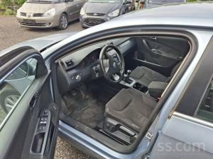 Zils Volkswagen Passat B6 2007 Rīga, ar dzinēja tilpumu 2.00 L un nobraukumu 0 tūkst. km par 2300 €, foto 14 vietnē AUTOMOTO.COM.LV