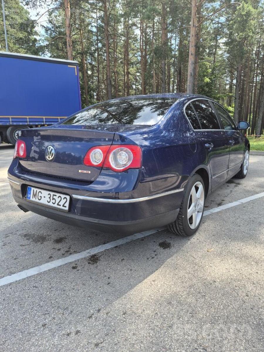 Синий Фольксваген Пассат Б6 2008 в Краслава, объемом двигателя 2.00 л и пробегом 373 тыс. км за 2350 €, фото 4 на AUTOMOTO.COM.LV
