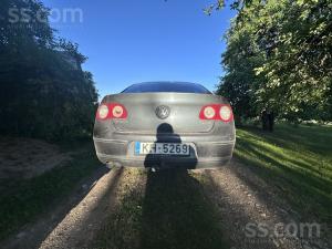 Zils Volkswagen Passat B6 2009 Talsi, ar dzinēja tilpumu 2.00 L un nobraukumu 240 tūkst. km par 1000 €, foto 6 vietnē AUTOMOTO.COM.LV