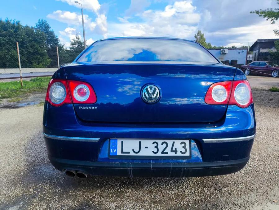 Zils Volkswagen Passat B6 2009 Rīga, ar dzinēja tilpumu 2.00 L un nobraukumu 300 tūkst. km par 1850 €, foto 9 vietnē AUTOMOTO.COM.LV
