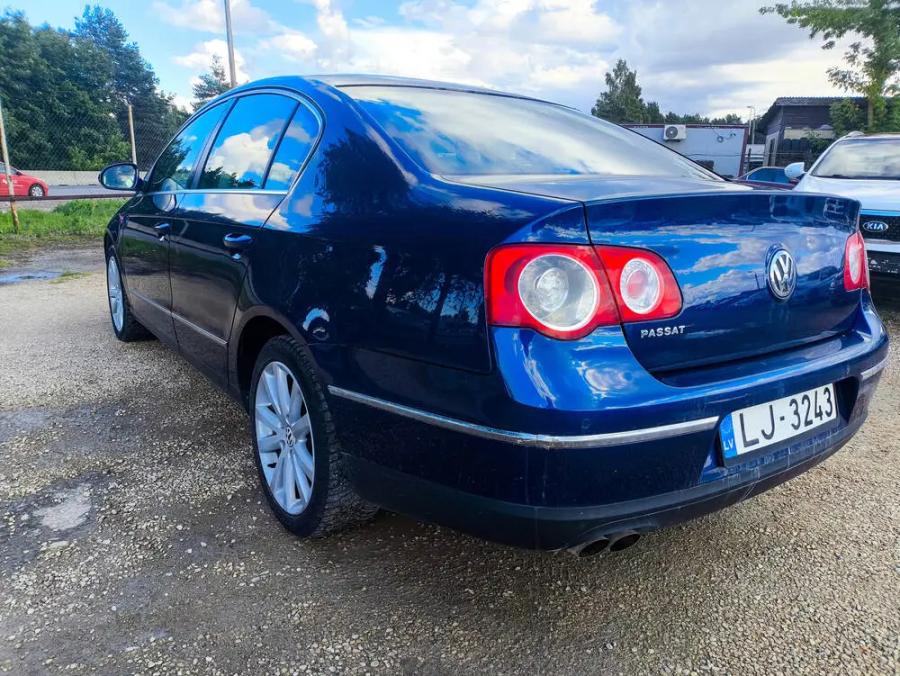 Zils Volkswagen Passat B6 2009 Rīga, ar dzinēja tilpumu 2.00 L un nobraukumu 300 tūkst. km par 1850 €, foto 11 vietnē AUTOMOTO.COM.LV