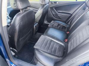 Zils Volkswagen Passat B6 2009 Rīga, ar dzinēja tilpumu 2.00 L un nobraukumu 300 tūkst. km par 1550 €, foto 16 vietnē AUTOMOTO.COM.LV
