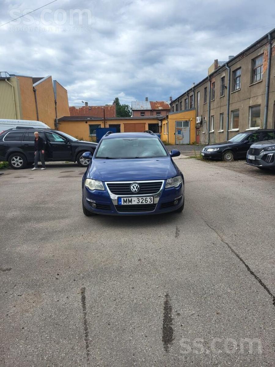 Zils Volkswagen Passat B6 2006 Rīga, ar dzinēja tilpumu 2.00 L un nobraukumu 277 tūkst. km par 2000 €, foto 1 vietnē AUTOMOTO.COM.LV