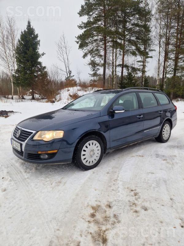 Zils Volkswagen Passat B6 2006 Valmiera, ar dzinēja tilpumu 1.60 L un nobraukumu 357 tūkst. km par 1000 €, foto 1 vietnē AUTOMOTO.COM.LV