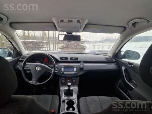 Zils Volkswagen Passat B6 2006 Valmiera, ar dzinēja tilpumu 1.60 L un nobraukumu 357 tūkst. km par 1000 €, foto 7 vietnē AUTOMOTO.COM.LV