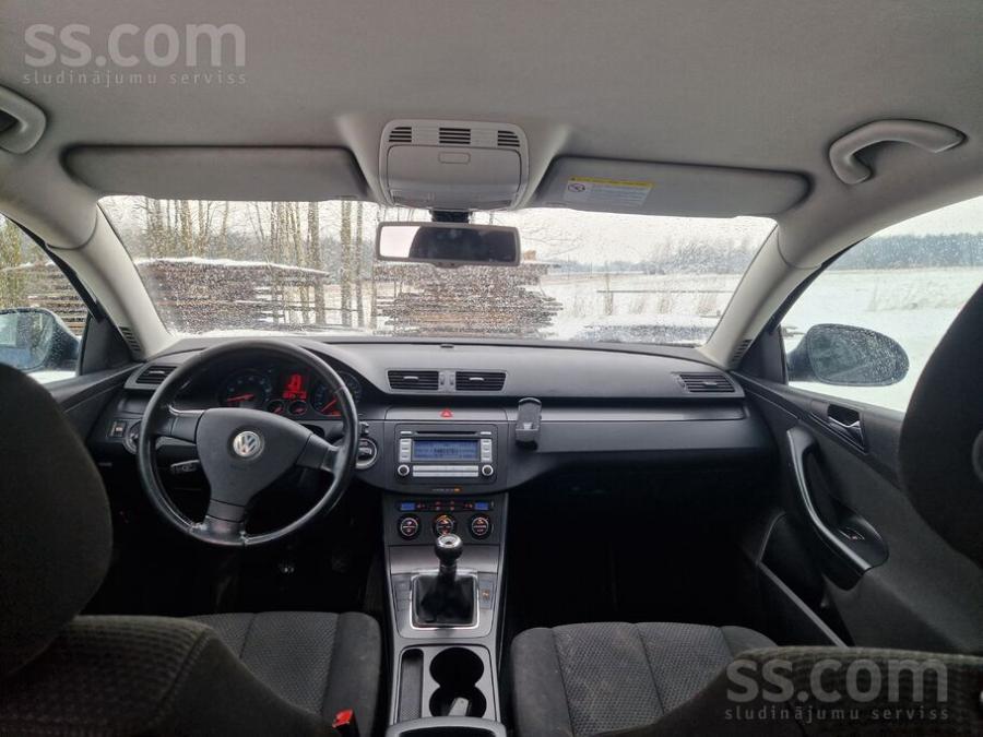 Zils Volkswagen Passat B6 2006 Valmiera, ar dzinēja tilpumu 1.60 L un nobraukumu 357 tūkst. km par 1000 €, foto 7 vietnē AUTOMOTO.COM.LV