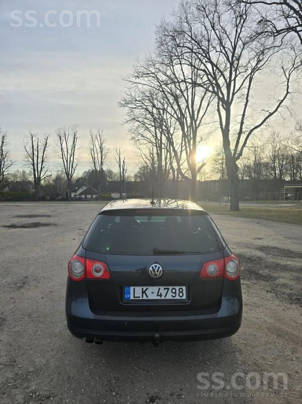 Zils Volkswagen Passat B6 2006 Valmiera, ar dzinēja tilpumu 2.00 L un nobraukumu 407 tūkst. km par 900 €, foto 3 vietnē AUTOMOTO.COM.LV