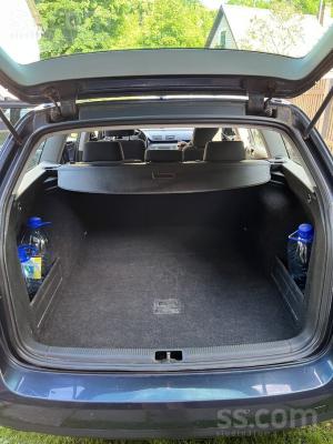 Zils Volkswagen Passat B6 2006 Jēkabpils, ar dzinēja tilpumu 1.60 L un nobraukumu 360 tūkst. km par 1400 €, foto 6 vietnē AUTOMOTO.COM.LV