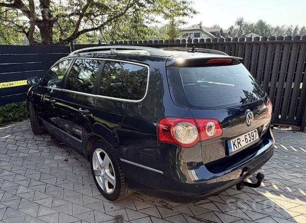 Zils Volkswagen Passat B6 2006 Rīga, ar dzinēja tilpumu 2.00 L un nobraukumu 336 tūkst. km par 2300 €, foto 5 vietnē AUTOMOTO.COM.LV