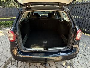 Zils Volkswagen Passat B6 2006 Rīga, ar dzinēja tilpumu 2.00 L un nobraukumu 336 tūkst. km par 2300 €, foto 8 vietnē AUTOMOTO.COM.LV