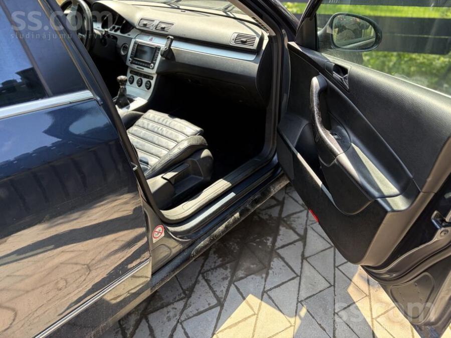 Zils Volkswagen Passat B6 2006 Rīga, ar dzinēja tilpumu 2.00 L un nobraukumu 336 tūkst. km par 2300 €, foto 10 vietnē AUTOMOTO.COM.LV
