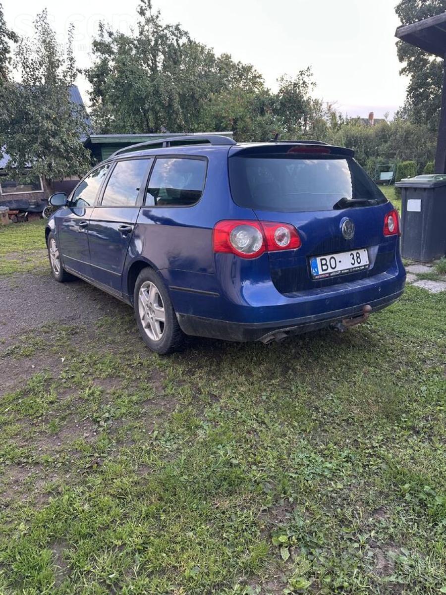Zils Volkswagen Passat B6 2006 Gulbene, ar dzinēja tilpumu 2.00 L un nobraukumu 409 tūkst. km par 1500 €, foto 5 vietnē AUTOMOTO.COM.LV