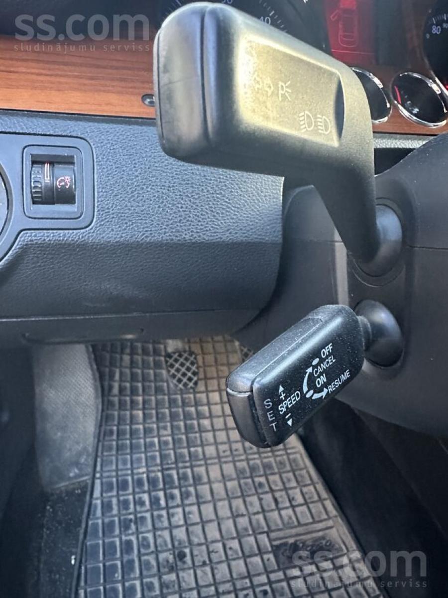 Zils Volkswagen Passat B6 2006 Gulbene, ar dzinēja tilpumu 2.00 L un nobraukumu 409 tūkst. km par 1500 €, foto 13 vietnē AUTOMOTO.COM.LV