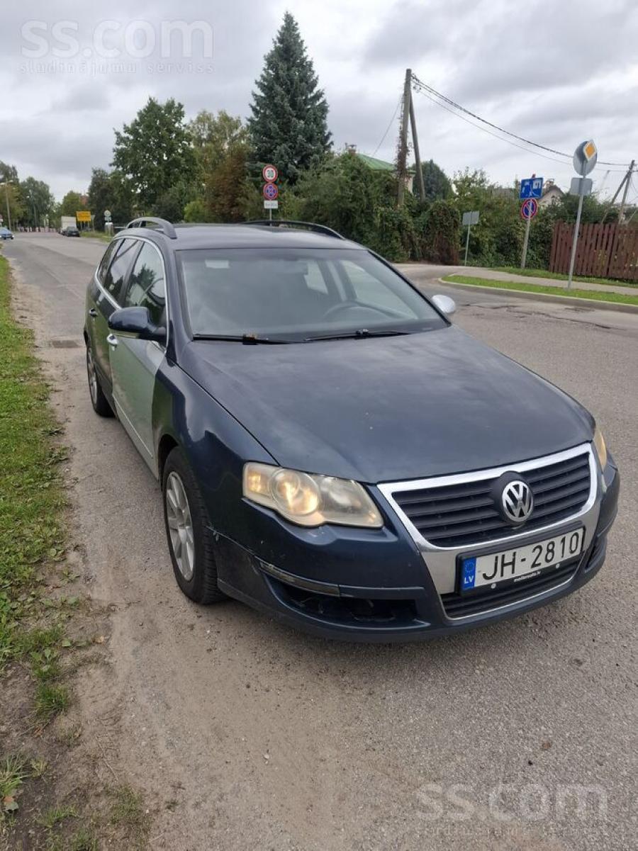 Blue Volkswagen Passat B6 2006 in Riga, with an engine capacity of 2.00 L and mileage of 410 thousand km for 400 €, photo 5 on AUTOMOTO.COM.LV