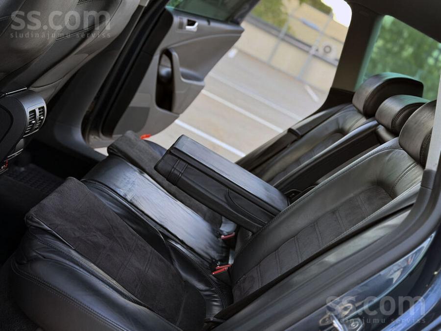 Blue Volkswagen Passat B6 2006 in Riga, with an engine capacity of 2.00 L and mileage of 0 thousand km for 1790 €, photo 13 on AUTOMOTO.COM.LV