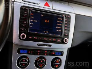 Blue Volkswagen Passat B6 2006 in Riga, with an engine capacity of 2.00 L and mileage of 0 thousand km for 1790 €, photo 21 on AUTOMOTO.COM.LV