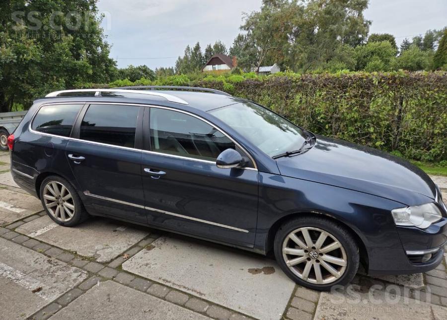 Blue Volkswagen Passat B6 2006 in Riga, with an engine capacity of 2.00 L and mileage of 280 thousand km for 1300 €, photo 3 on AUTOMOTO.COM.LV