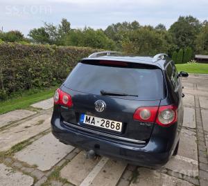 Blue Volkswagen Passat B6 2006 in Riga, with an engine capacity of 2.00 L and mileage of 280 thousand km for 1300 €, photo 4 on AUTOMOTO.COM.LV