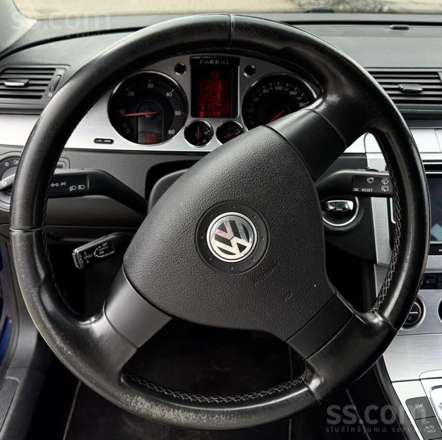 Zils Volkswagen Passat B6 2007 Valka, ar dzinēja tilpumu 2.00 L un nobraukumu 294 tūkst. km par 2599 €, foto 19 vietnē AUTOMOTO.COM.LV