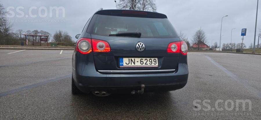 Zils Volkswagen Passat B6 2007 Daugavpils, ar dzinēja tilpumu 2.00 L un nobraukumu 519 tūkst. km par 1850 €, foto 7 vietnē AUTOMOTO.COM.LV
