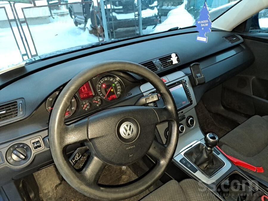 Zils Volkswagen Passat B6 2007 Valmiera, ar dzinēja tilpumu 1.90 L un nobraukumu 303 tūkst. km par 1790 €, foto 7 vietnē AUTOMOTO.COM.LV