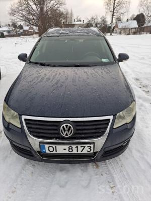 Zils Volkswagen Passat B6 2007 Valmiera, ar dzinēja tilpumu 1.90 L un nobraukumu 303 tūkst. km par 1790 €, foto 10 vietnē AUTOMOTO.COM.LV