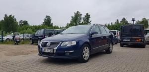 Blue Volkswagen Passat B6 2007 in Valmiera, with an engine capacity of 1.90 L and mileage of 389 thousand km for 2200 €, photo 8 on AUTOMOTO.COM.LV