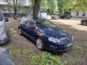 Blue Volkswagen Passat B6 2007 in Riga, with an engine capacity of 2.00 L and mileage of 322 thousand km for 1500 €, photo  on AUTOMOTO.COM.LV
