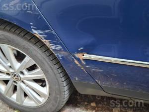 Blue Volkswagen Passat B6 2007 in Riga, with an engine capacity of 2.00 L and mileage of 322 thousand km for 1500 €, photo 6 on AUTOMOTO.COM.LV