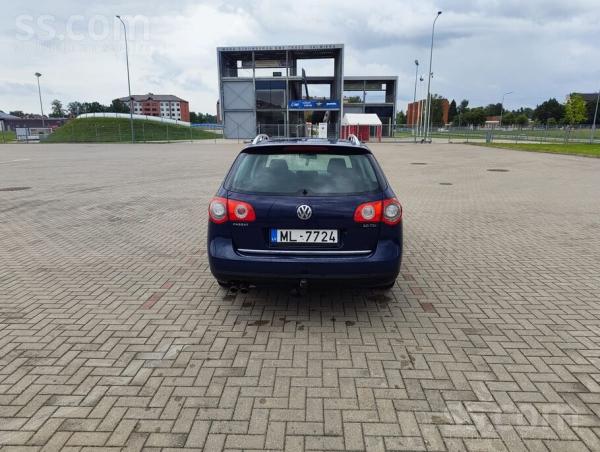 Zils Volkswagen Passat B6 2007 Valmiera, ar dzinēja tilpumu 2.00 L un nobraukumu 292 tūkst. km par 1800 €, foto 6 vietnē AUTOMOTO.COM.LV