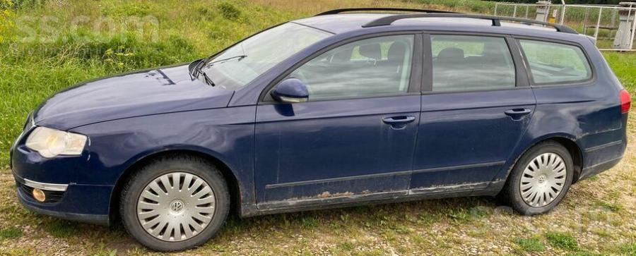 Blue Volkswagen Passat B6 2007 in Bauska, with an engine capacity of 2.00 L and mileage of 395 thousand km for 800 €, photo 3 on AUTOMOTO.COM.LV