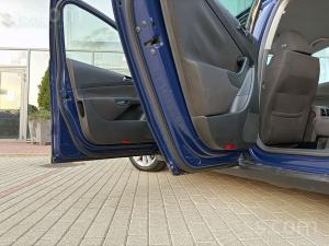 Blue Volkswagen Passat B6 2007 in Riga, with an engine capacity of 2.00 L and mileage of 321 thousand km for 1890 €, photo 11 on AUTOMOTO.COM.LV