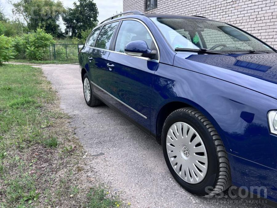 Zils Volkswagen Passat B6 2007 Daugavpils, ar dzinēja tilpumu 1.90 L un nobraukumu 253 tūkst. km par 2299 €, foto 10 vietnē AUTOMOTO.COM.LV