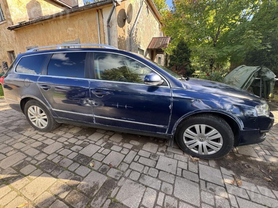 Zils Volkswagen Passat B6 2007 Cēsis, ar dzinēja tilpumu 2.00 L un nobraukumu 527 tūkst. km par 1850 €, foto 6 vietnē AUTOMOTO.COM.LV