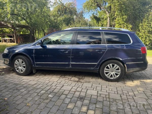 Blue Volkswagen Passat B6 2007 in Cesis, with an engine capacity of 2.00 L and mileage of 527 thousand km for 1850 €, photo 7 on AUTOMOTO.COM.LV