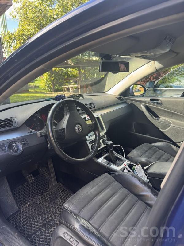 Blue Volkswagen Passat B6 2007 in Cesis, with an engine capacity of 2.00 L and mileage of 527 thousand km for 1850 €, photo 9 on AUTOMOTO.COM.LV