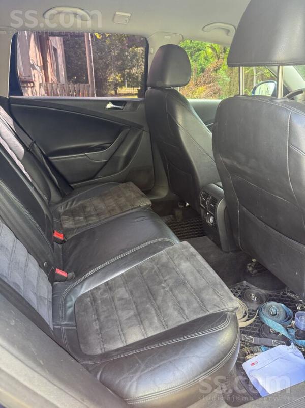 Blue Volkswagen Passat B6 2007 in Cesis, with an engine capacity of 2.00 L and mileage of 527 thousand km for 1850 €, photo 10 on AUTOMOTO.COM.LV