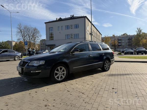 Zils Volkswagen Passat B6 2007 Rēzekne, ar dzinēja tilpumu 2.00 L un nobraukumu 329 tūkst. km par 2500 €, foto 5 vietnē AUTOMOTO.COM.LV