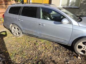Zils Volkswagen Passat B6 2007 Rīga, ar dzinēja tilpumu 2.00 L un nobraukumu 400 tūkst. km par 600 €, foto 6 vietnē AUTOMOTO.COM.LV