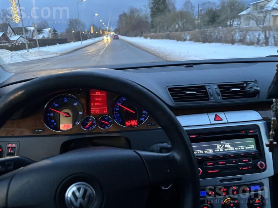 Zils Volkswagen Passat B6 2008 Talsi, ar dzinēja tilpumu 2.00 L un nobraukumu 403 tūkst. km par 1950 €, foto 5 vietnē AUTOMOTO.COM.LV